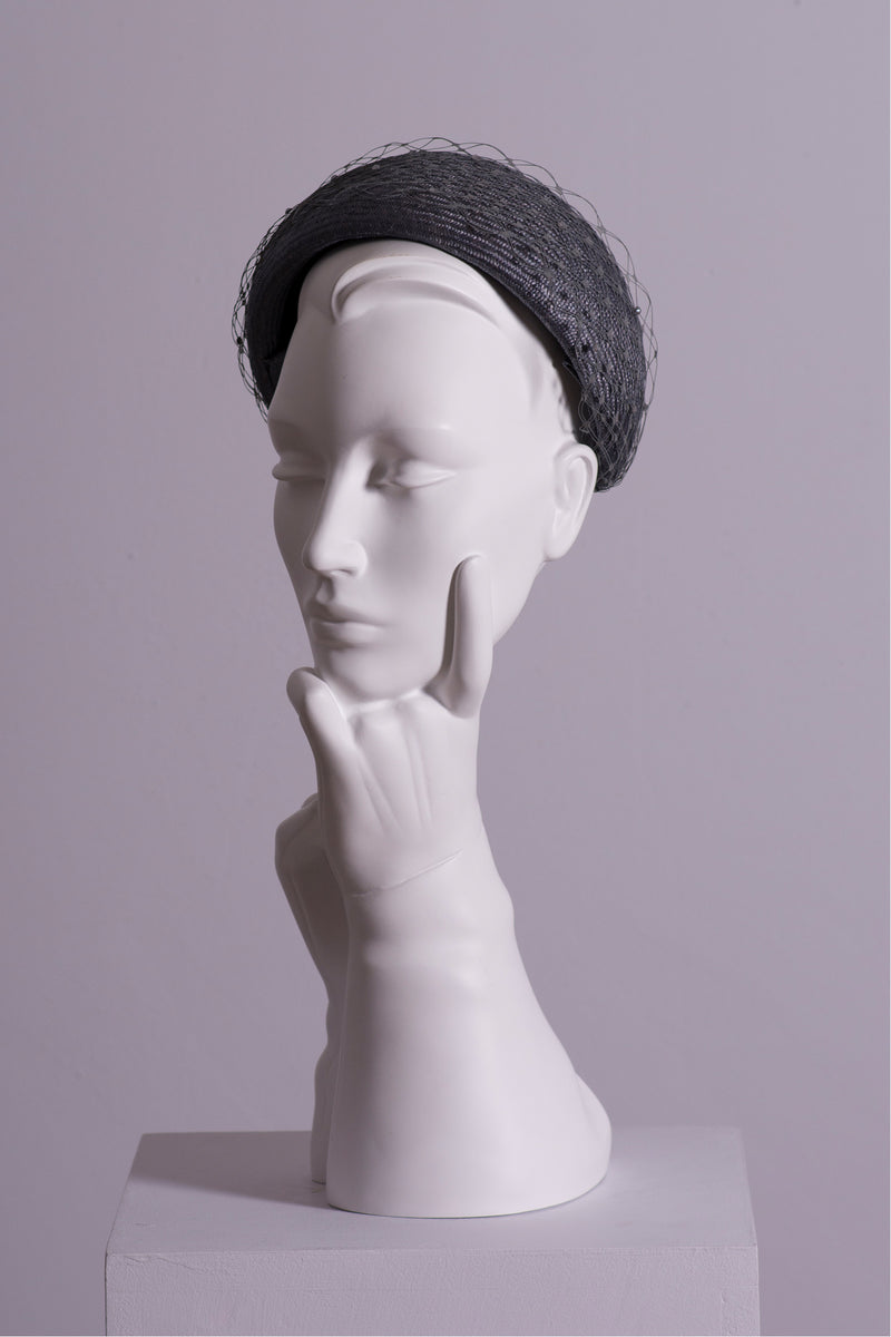 Veiled Band – Suzannah London